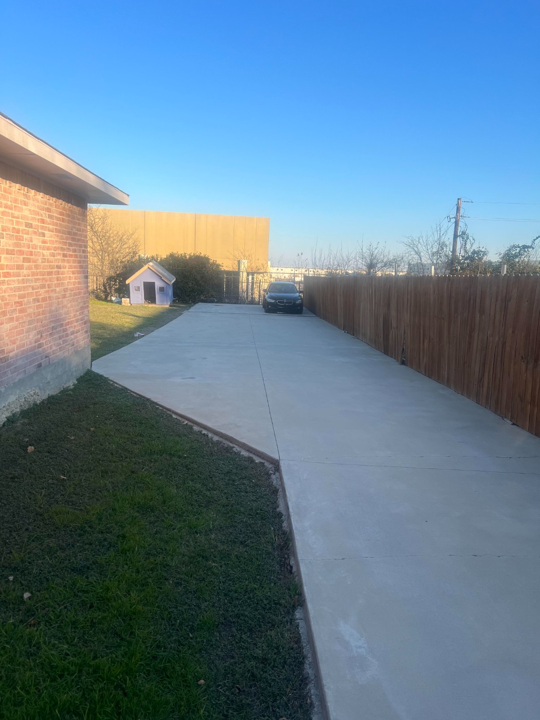 Driveway Parking Lancaster, TX - $75.00 - Monthly Parking | Spacer